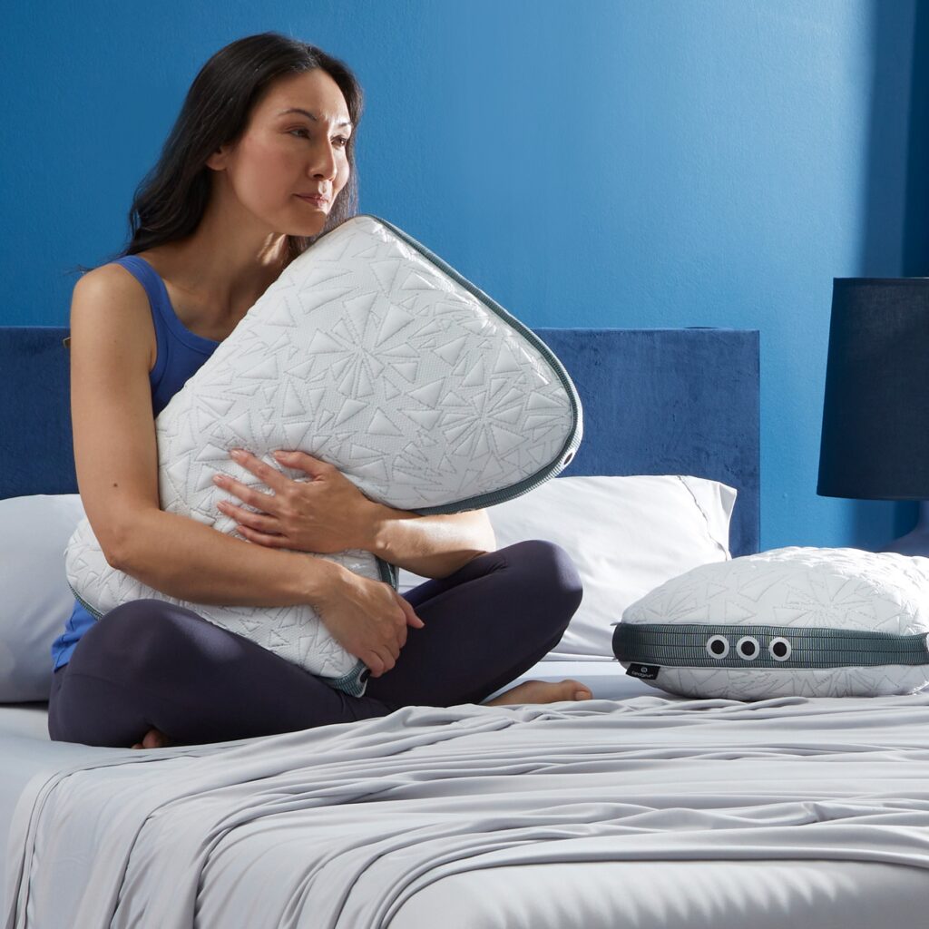 Bedgear Storm Cuddle Curve Pillow | Metro Mattress